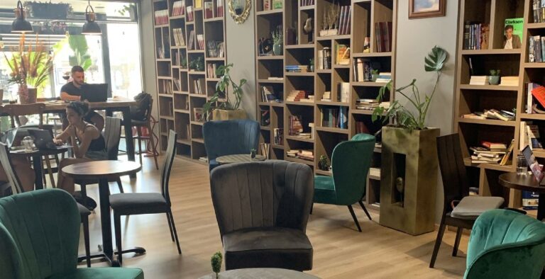Pakistan premium Coffee Shop | Second Cup Coffee